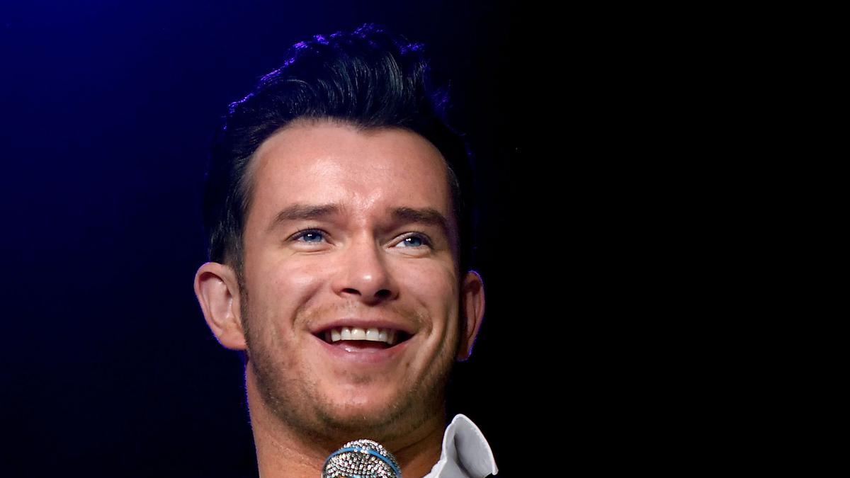 Mengenal Mendiang Stephen Gately, Mantan Personel Boyzone ...