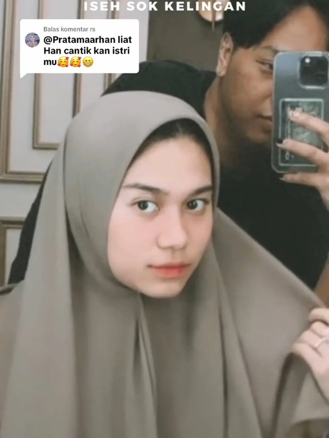7 Potret Menawan Azizah Salsha Istri Arhan Pakai Hijab, Bikin Pangling - Hot Liputan6.com