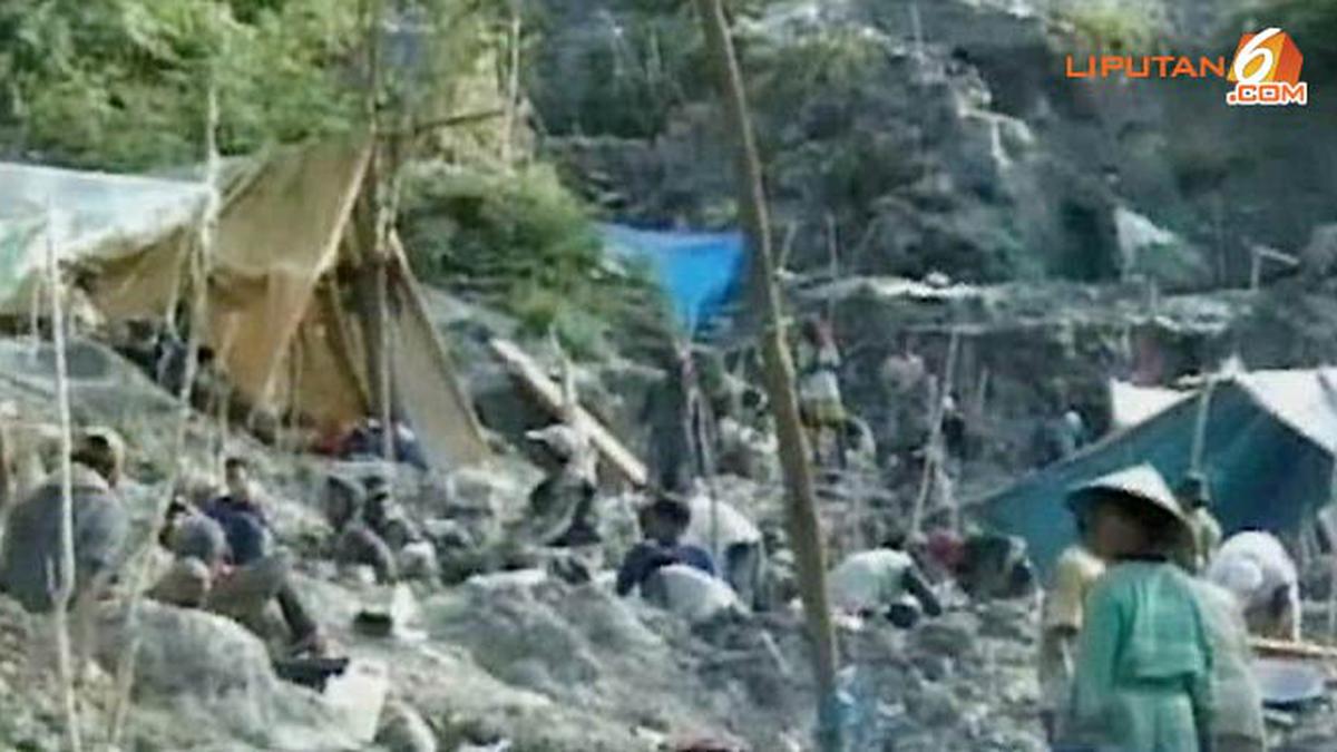 [VIDEO] Tewaskan 18 Orang, Penambang Tetap Padati Gunung Botak - News Liputan6.com