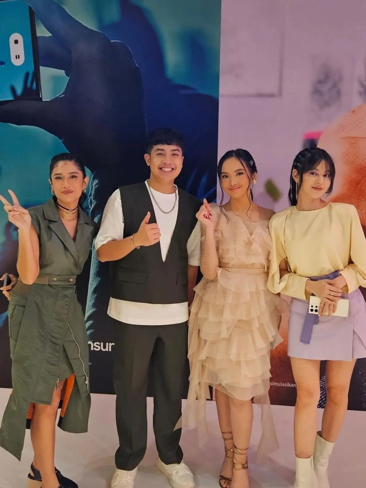 6 Potret Jerome Polin Ubah Gaya Rambut, Disebut Mirip Tulus Versi Muda ...