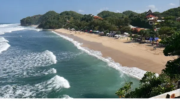 Mengenal Enbal, Singkong Bersianida Khas Kepulauan Kei - Regional ...