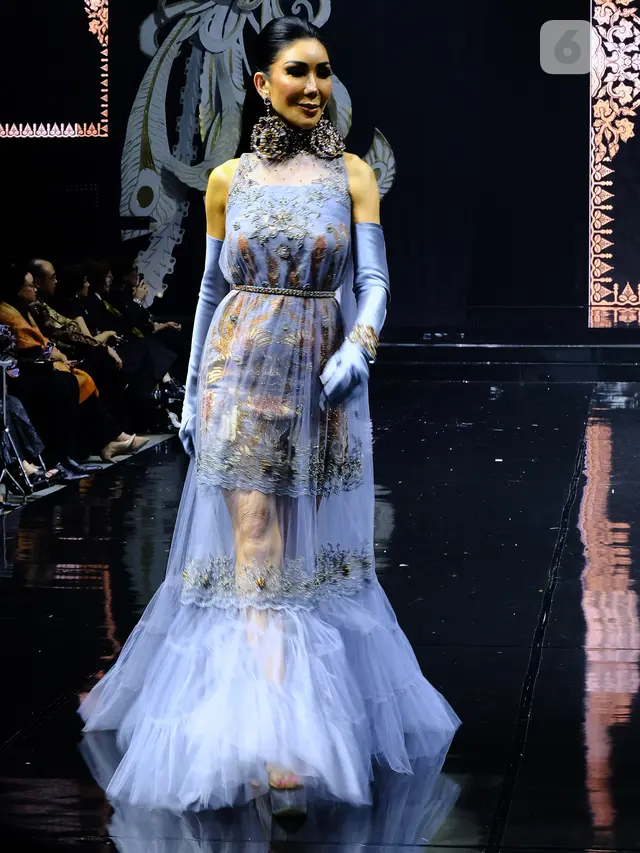 Cerita Batik 26 Desainer Lokal, dari Gaun Pengantin hingga Busana Pesta ...