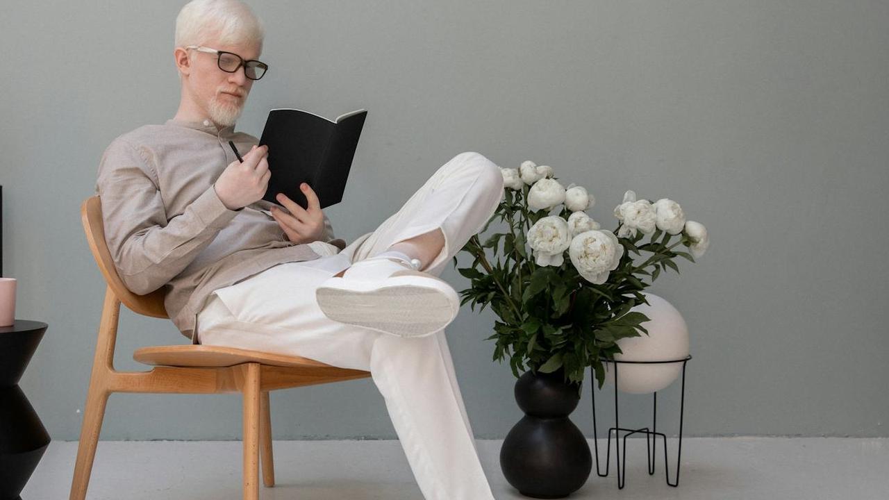 12 Tips Merangkai Bunga Estetik di Vas Ala Florist, Pemula Pasti Bisa