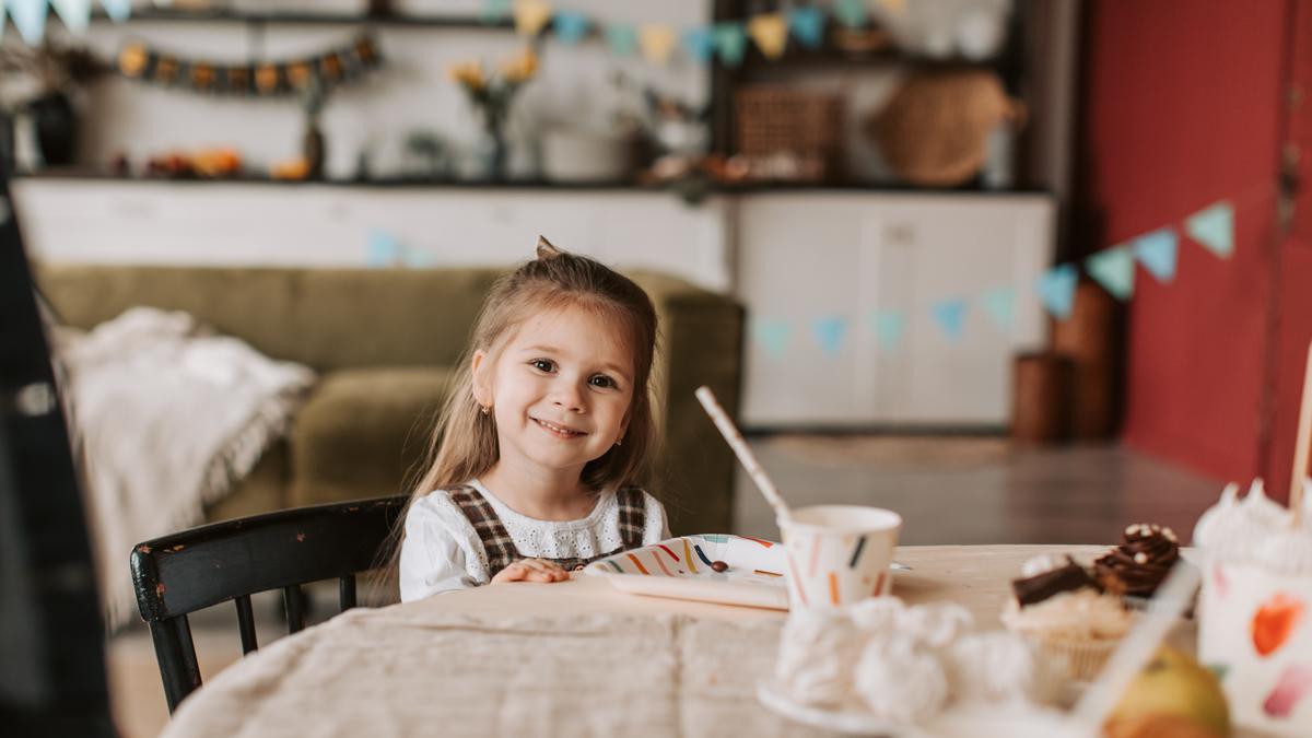 Inilah Ciri-ciri serta Cara agar Anak Sehat secara Mental - Parenting ...