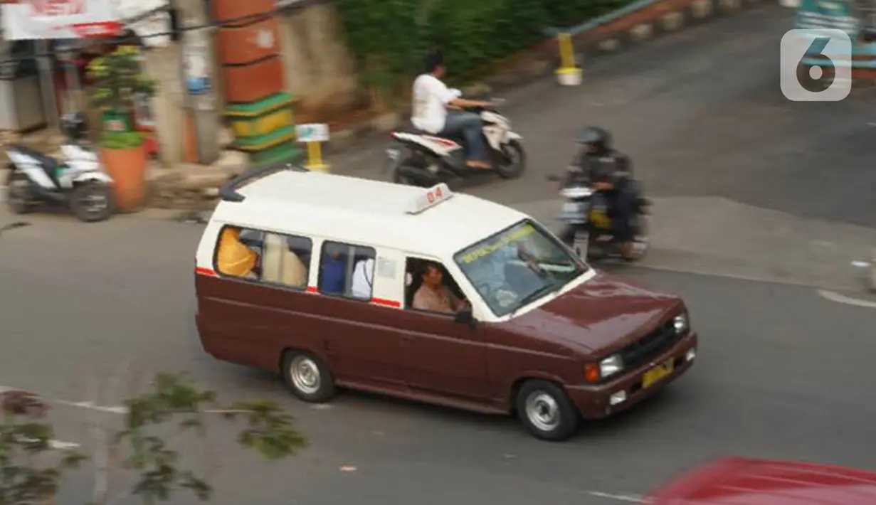 FOTO: Izin Trayek Angkot di Depok akan Digratiskan pada 2020 - Foto ...