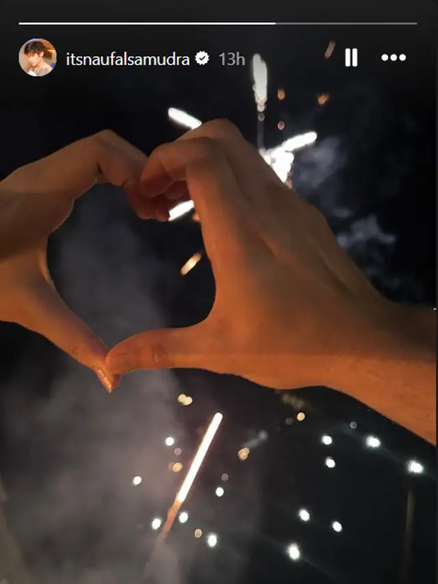 Potret 6 Artis Tahun Baru Bareng Pacar, Angga Yunanda – Shenina di ...