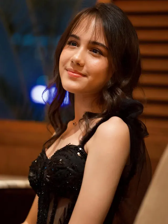 7 Potret Nicole Rossi Pemeran Utama Asmara Gen Z, Mantan Artis Cilik ...