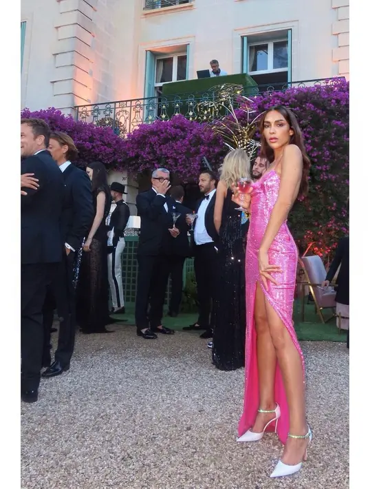 Sosok Ines Rau, Model Transgender yang Dirumorkan Berkencan dengan ...