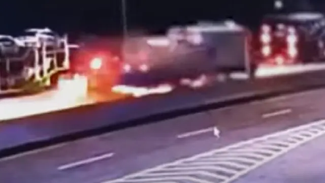 Kecelakaan Beruntun di Tol Semarang-Solo Libatkan 8 Kendaraan, 7 Orang Tewas - Regional Liputan6.com