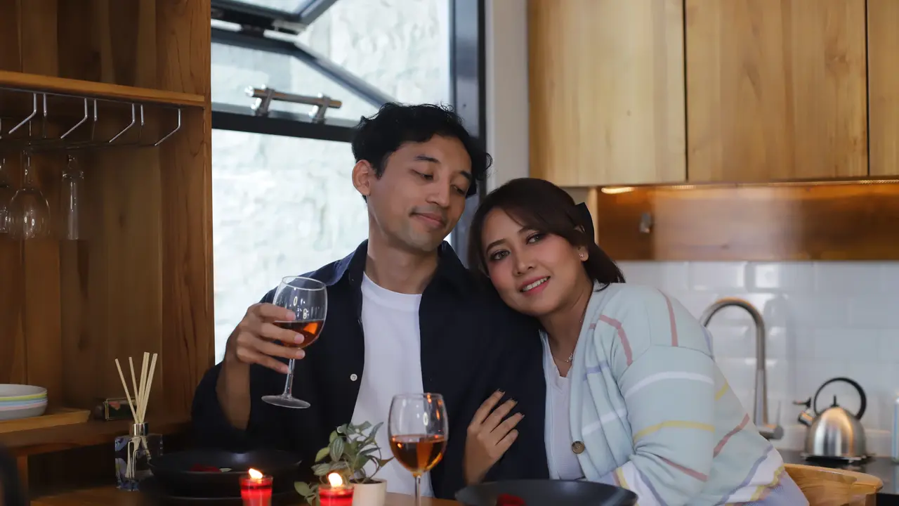 5 Kebiasaan Kecil yang Bikin Hubungan Makin Langgeng - Relationship Fimela.com