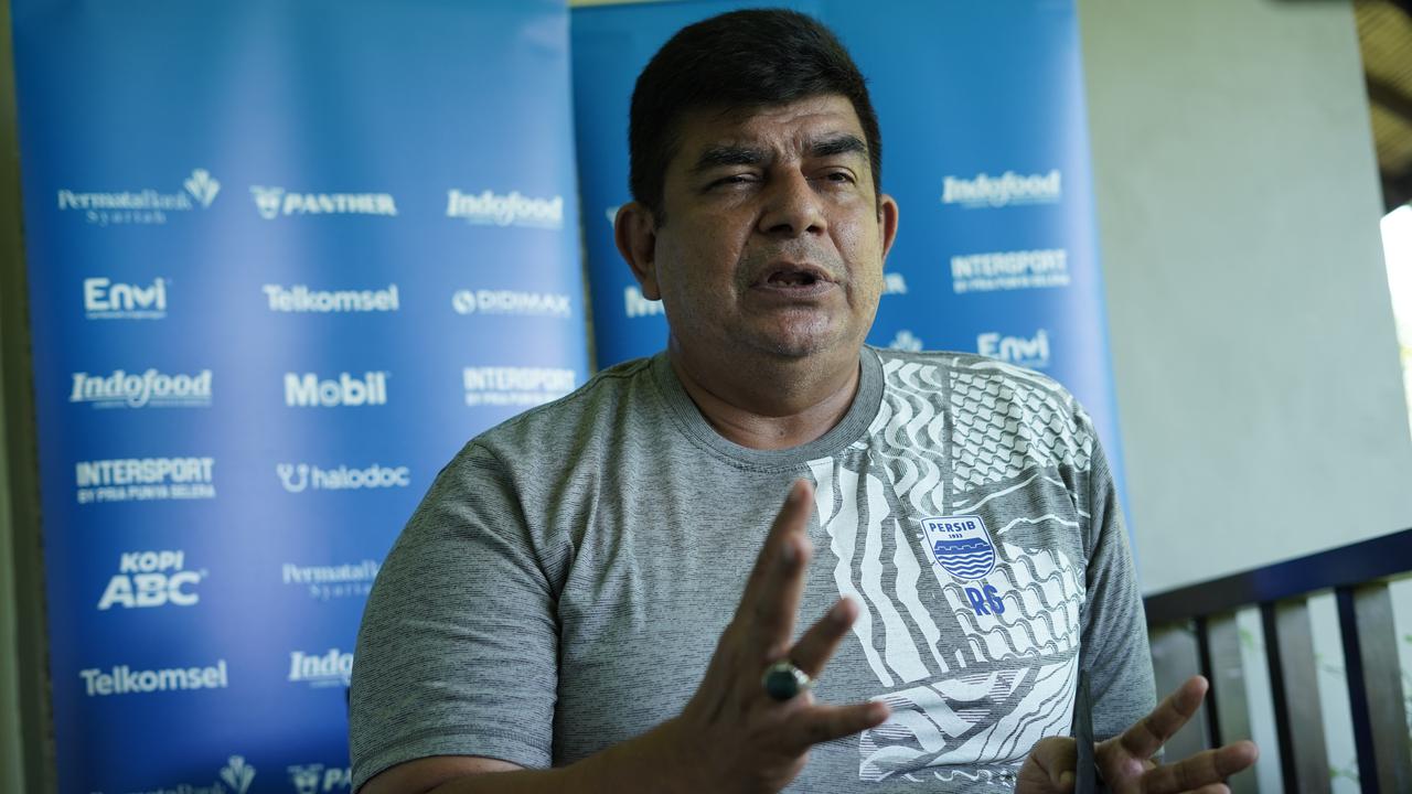 Akun Instagram Persib Bandung Kenang dr. Rafi Ghani, dari Tak Tahu ...