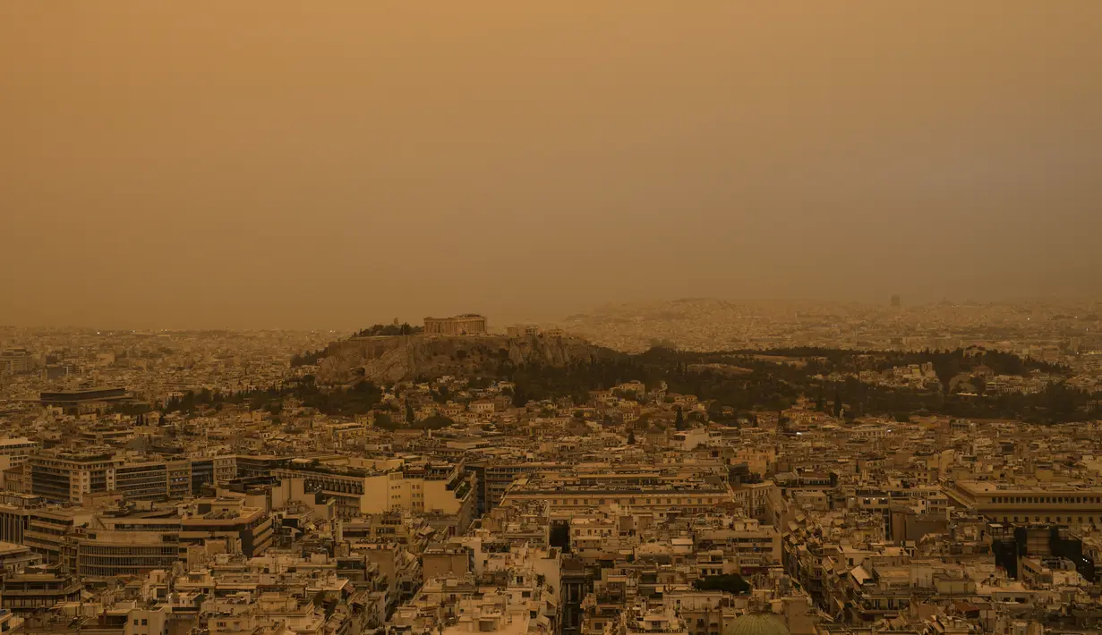 Langit Yunani Berubah Oranye Dipicu Awan Debu Sahara - Foto Liputan6.com