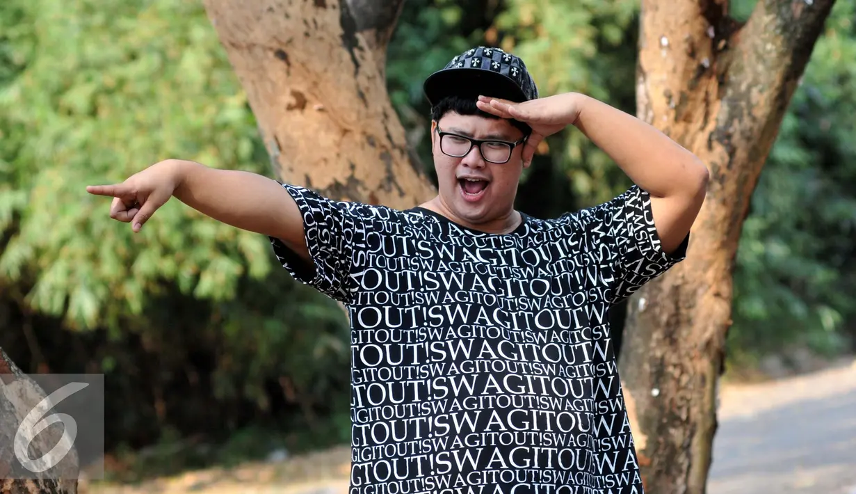 Aneka Gaya Gokil Ricky Cuaca - Foto Liputan6.com