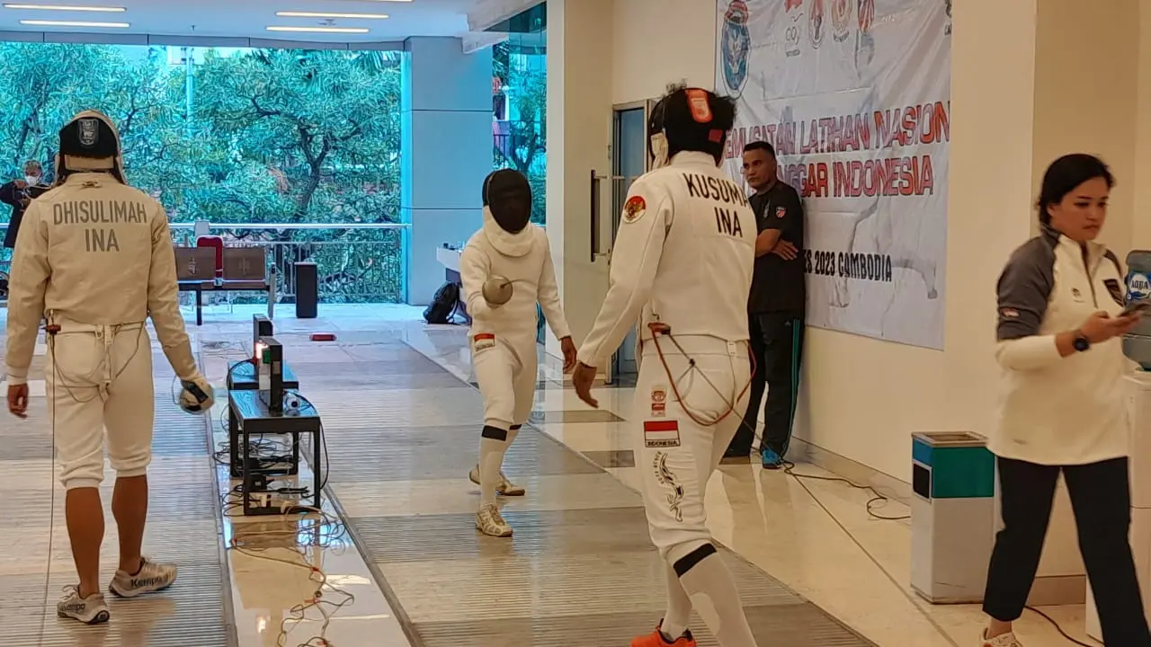 Bidik 2 Emas di SEA Games 2023 Kamboja, Timnas Anggar Indonesia ...