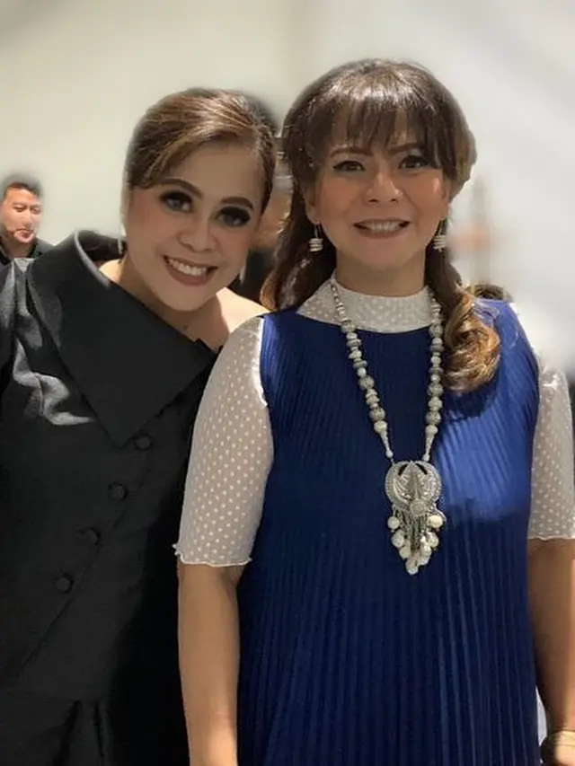 Masih Ingat Penyanyi Rita Effendy? Ini 6 Potret Terbarunya - ShowBiz ...