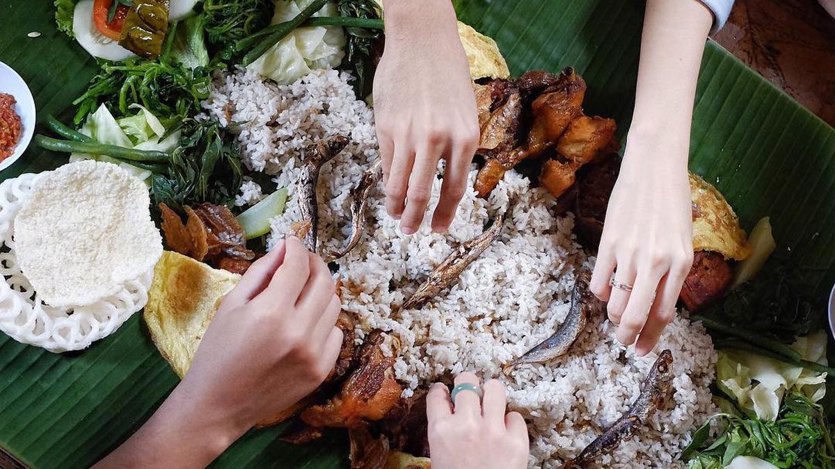 Lakukan Ini Saat Kamu Nggak Cocok dengan Cita Rasa Kuliner Lokal