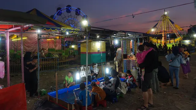 Pasar Malam, Hiburan Rakyat yang Tak Lekang Zaman - Regional Liputan6.com