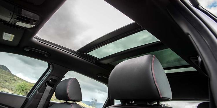 Apa sih Perbedaan Antara Sunroof, Moonroof dan Panoramic Roof? - Berita ...