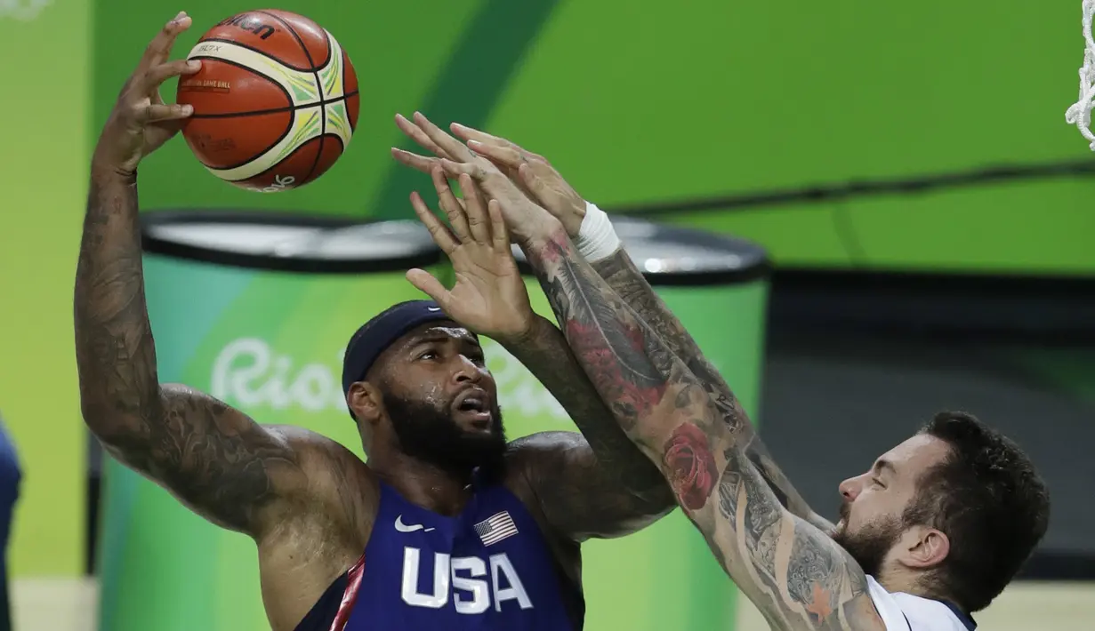 Tim Basket Amerika Serikat Terlalu Tangguh Bagi Serbia - Foto Bola.com