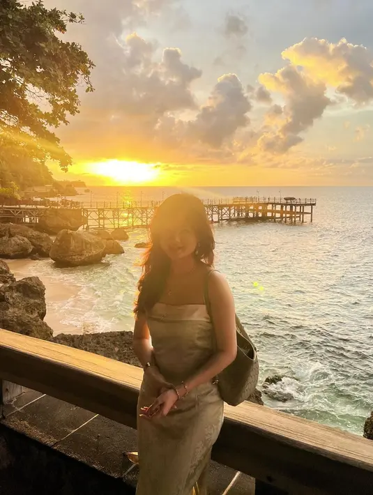 Potret Felicia Tissue saat Liburan di Bali, Terpukau Keindahan Pulau Dewata - Foto Liputan6.com