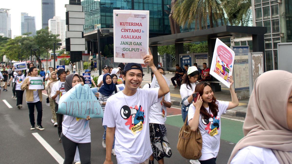 KPU dan Campaign Sosialisasi Anti Golput Lewat Pawai di CFD - Pemilu ...