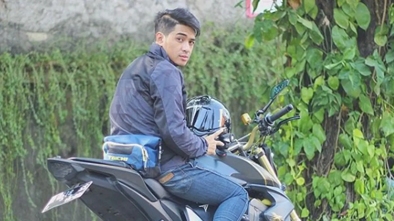 Fachri Muhammad, Bintang Cilik yang Sekarang Ganteng Banget - ShowBiz ...