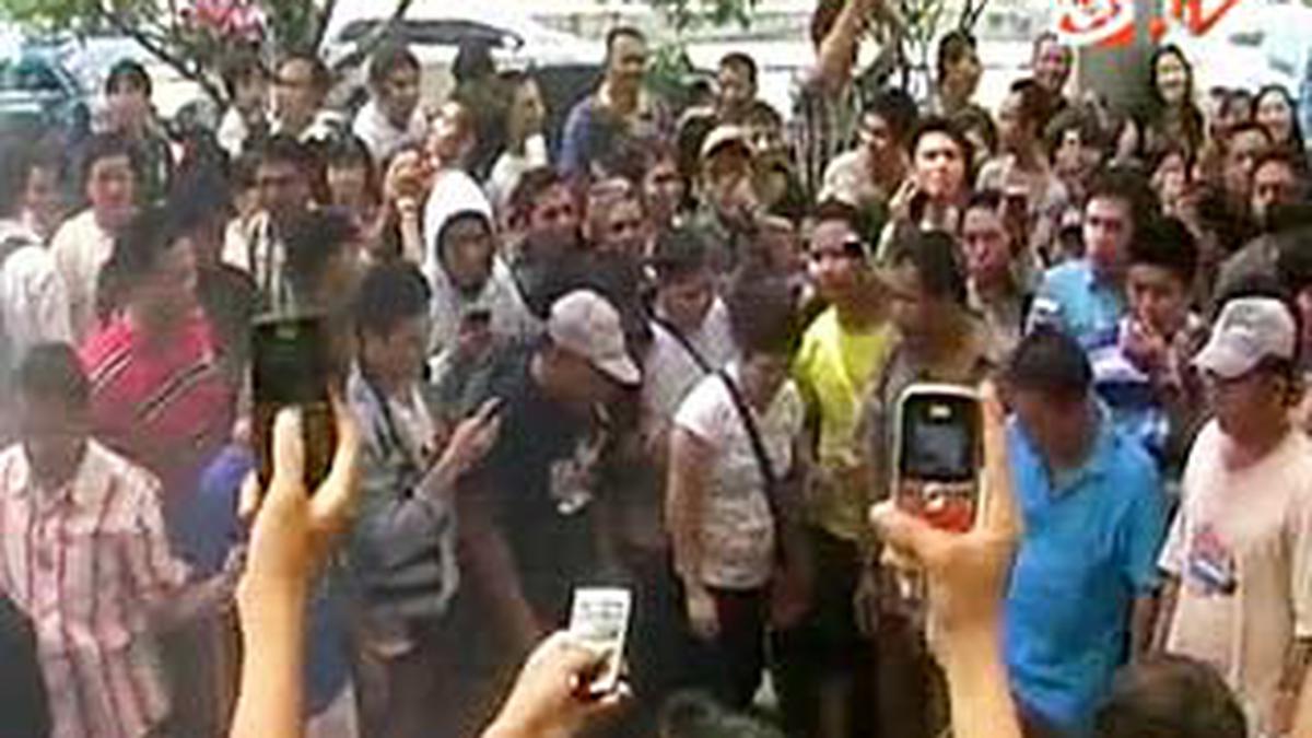 ITC Manado Diprotes Ratusan Konsumen - News Liputan6.com