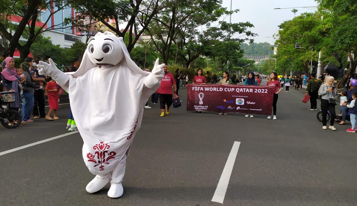 Foto: Maskot Piala Dunia 2022 La'eeb Ikut Meriahkan Car Free Day di ...