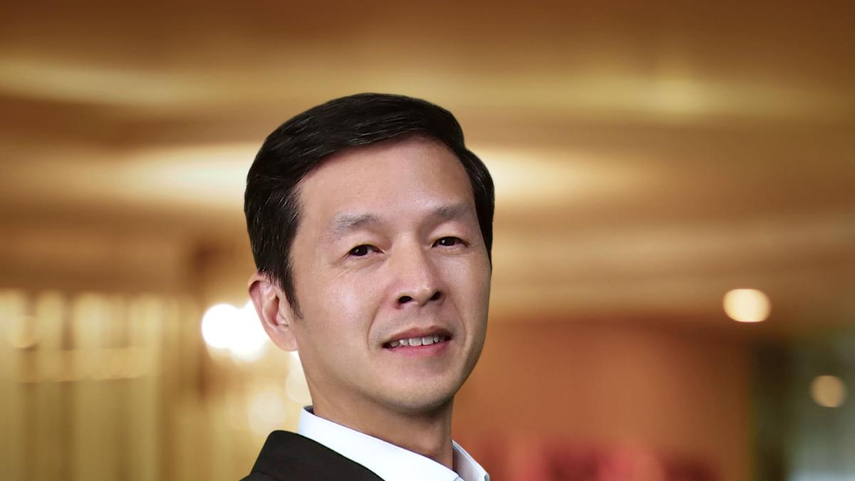 Profil dan Fakta Menarik Armand Wahyudi Hartono, Anak Orang Terkaya di ...