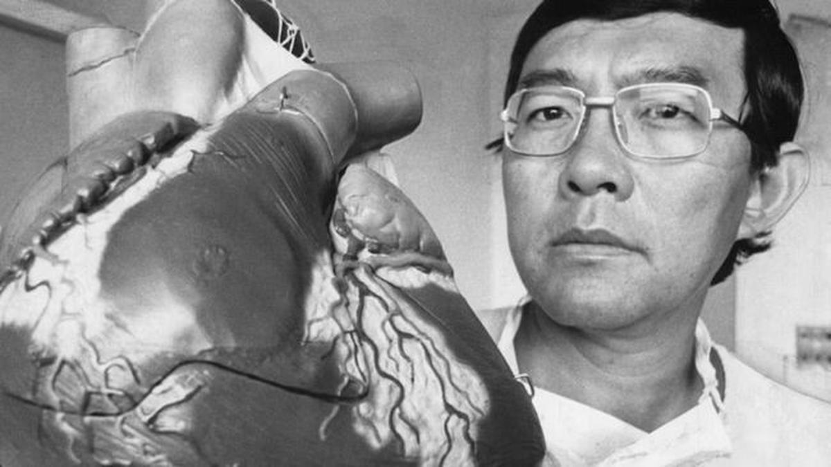 Profil Dr Victor Chang, Dokter Bedah Jantung yang Selamatkan Banyak ...