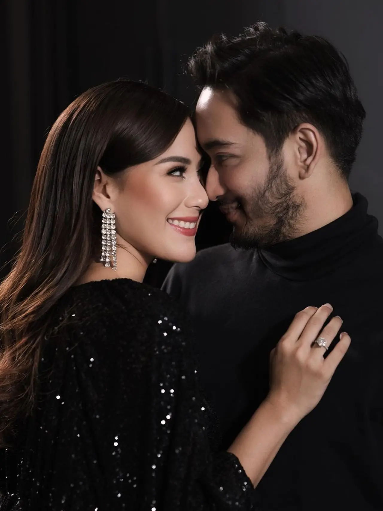 Foto Mesra Syahnaz Sadiqah Bareng Jeje Govinda Dinyinyir Netizen: Make ...