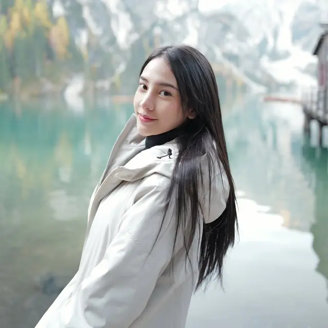 Anya Geraldine Unggah Deretan Foto Cantik 2024 Rayakan Tahun Baru 2025 ...