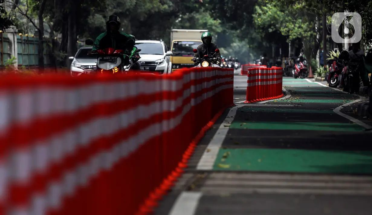 Pemprov DKI Perbanyak Jalur Sepeda - Foto Liputan6.com