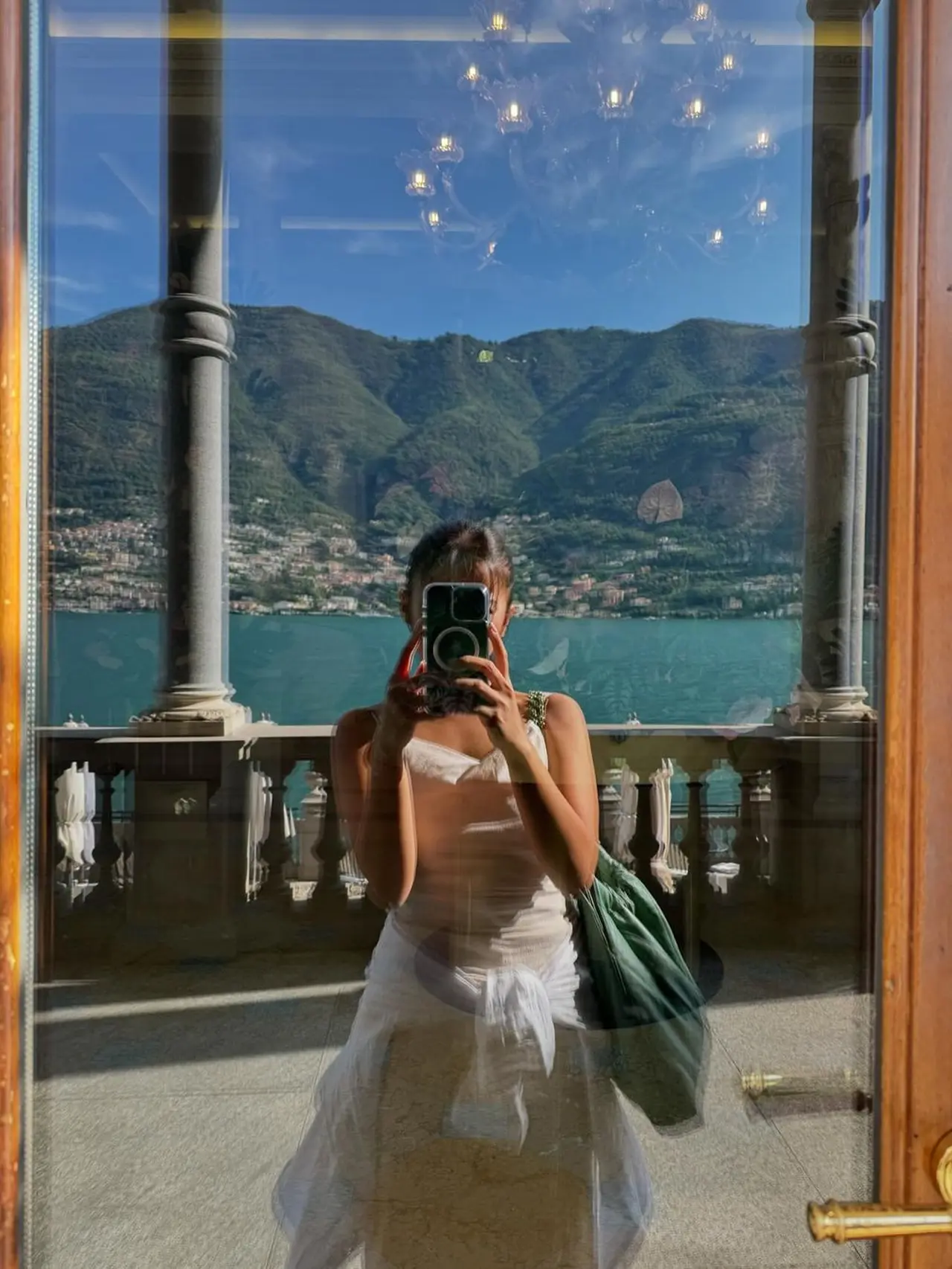 7 Potret Bahagia Tyna Dwi Jayanti Liburan Bareng Kekasih Baru ke Italia ...