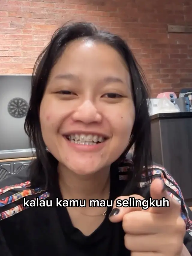 Riyuka Bunga Diduga Sindir Suami Selingkuh Lewat Lagu, Singgung Aksi ...