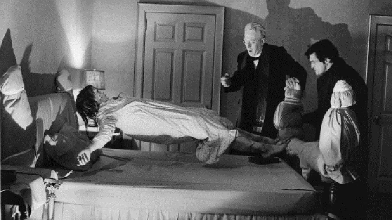 Sinopsis The Exorcist, Film Horor Supranatural yang Diadaptasi dari ...