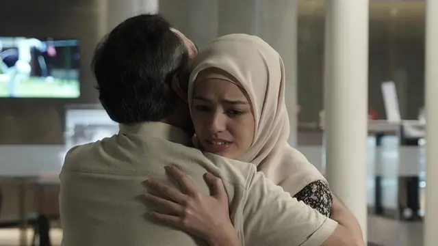 5 Potret Susan Sameh Pakai Kerudung, Tampil Menawan - Hot Liputan6.com