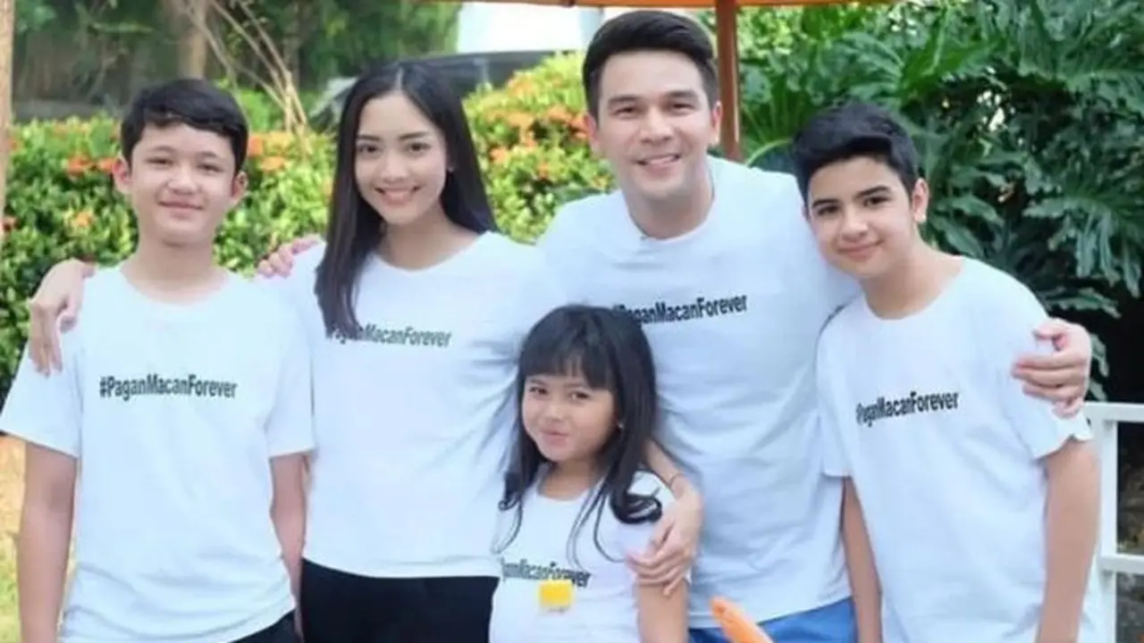 10 Potret Kebersamaan Ijonk dan Ririn Dwi Ariyanti yang Disebut Makin ...