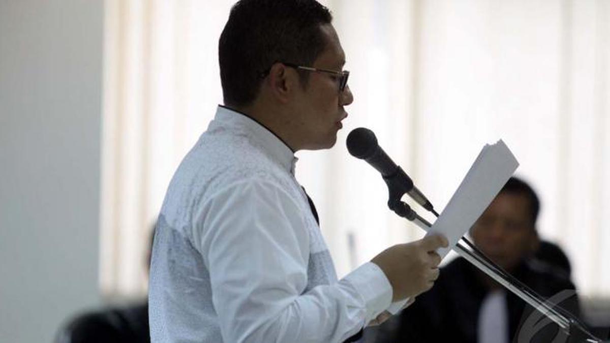 Anas: 2 Adik Nazar Arahkan Saksi