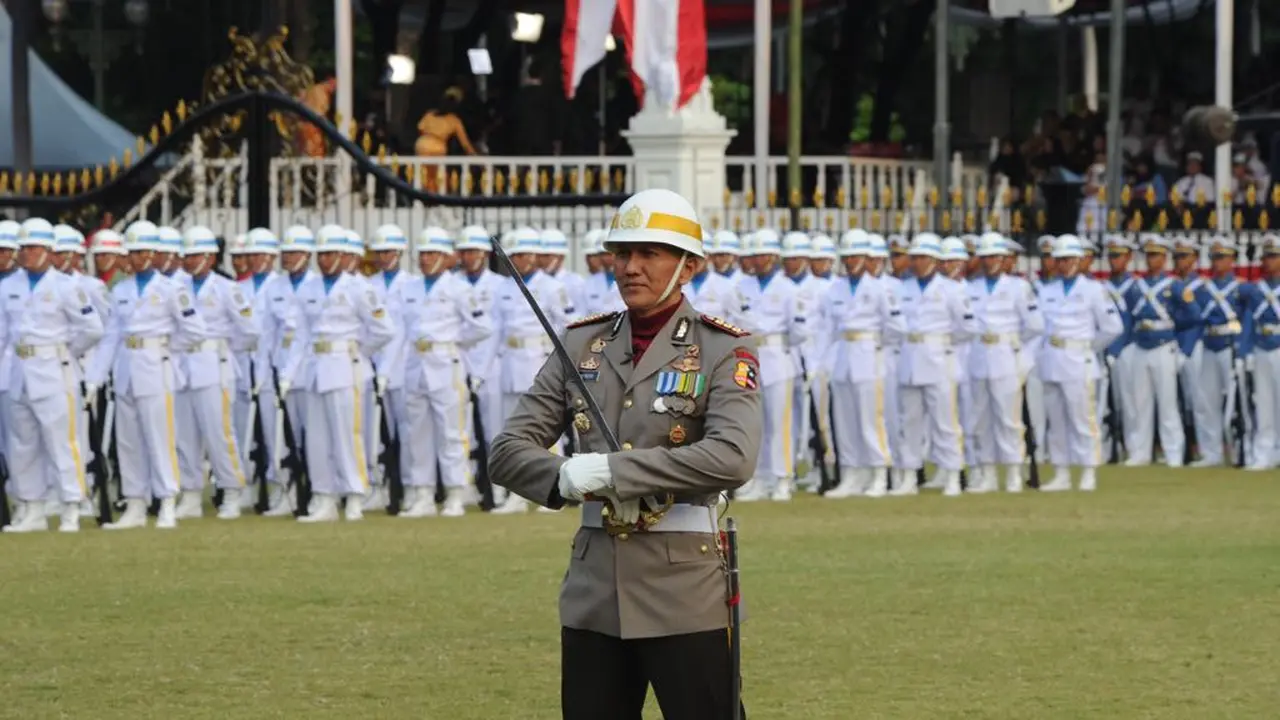 Tugas Komandan Upacara 17 Agustus 2025, Jadi Simbol Disiplin dan Ketegasan