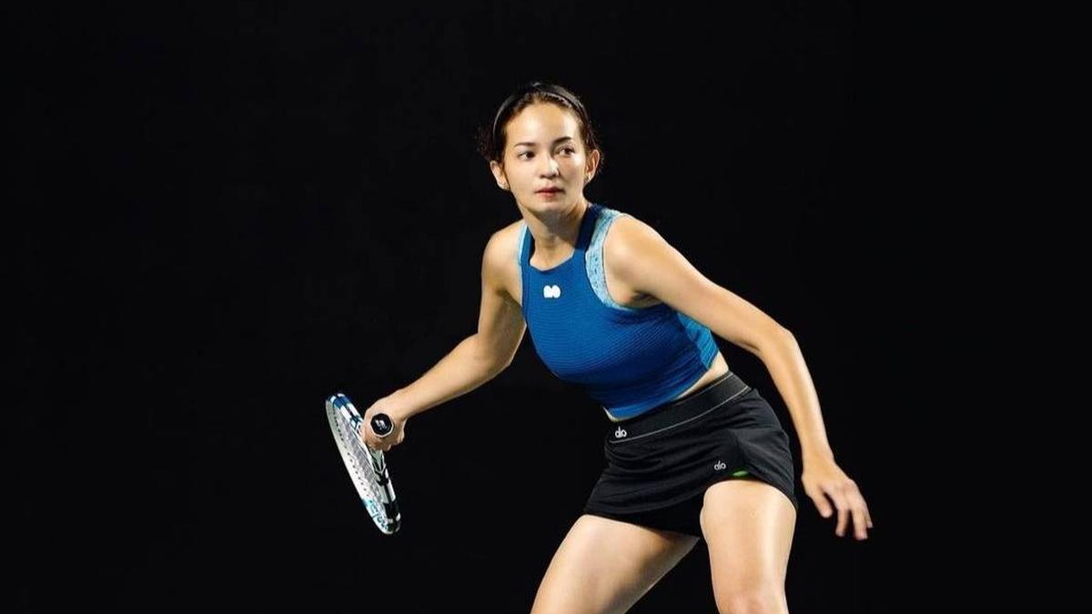 15 Potret Artis Tampil Sporty Saat Olahraga, Dari Tenis Hingga Berkuda