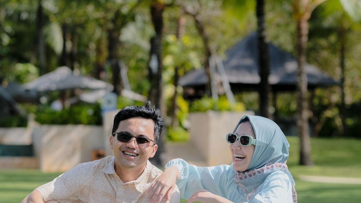 Sahrul Gunawan dan Dine Mutiara Bulan Madu ke Bali, Tidak Menunda Memiliki Momongan - ShowBiz ...