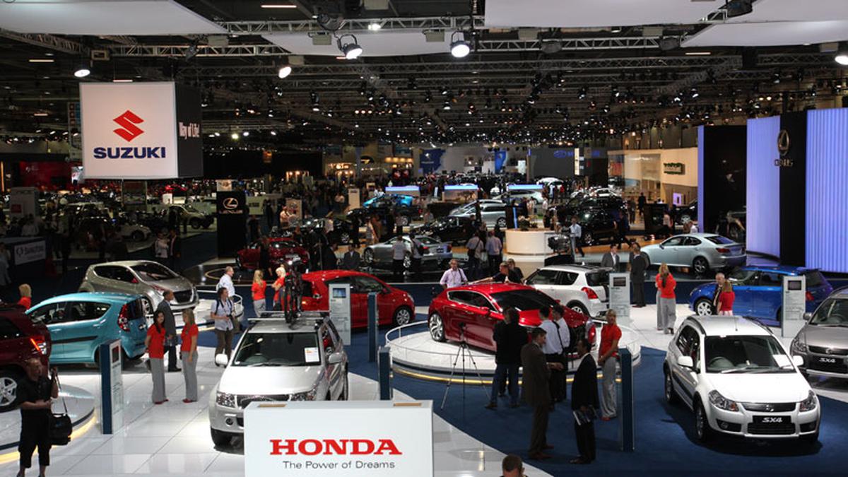 5 Hajatan Otomotif Terakbar di Dunia - Otomotif Liputan6.com