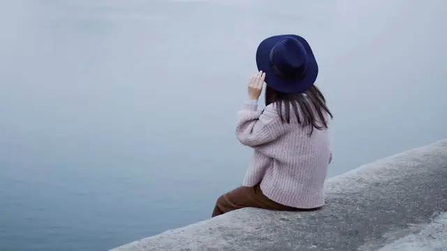 40 Kata-Kata Bijak tentang Diam, Memberikan Ketenangan - Ragam Bola.com