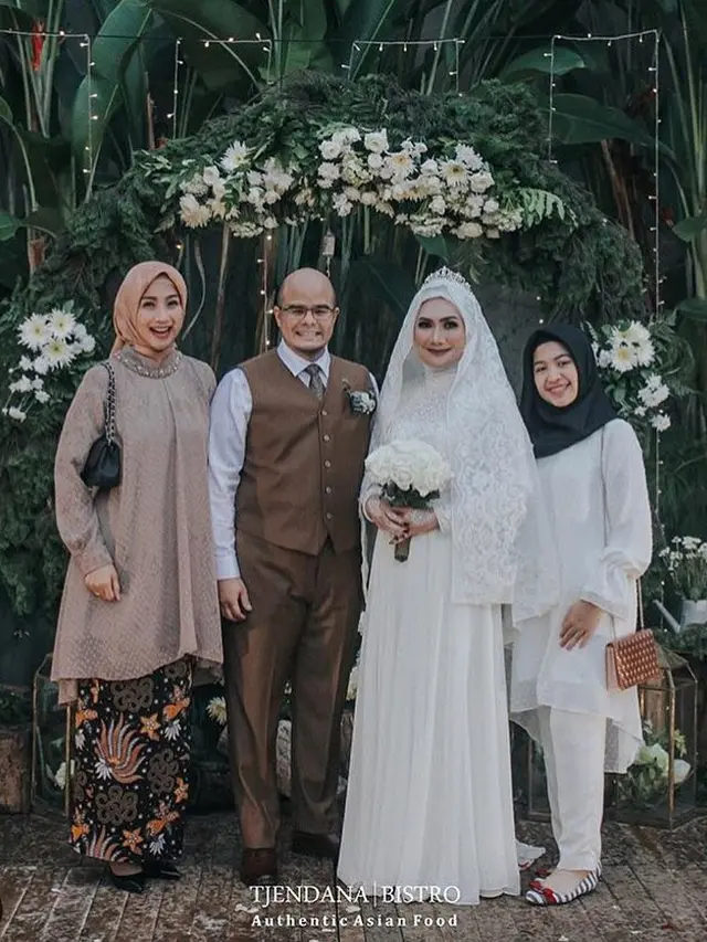 6 Potret Nasywa Nathania, Putri Dessy Ratnasari yang Beranjak Dewasa - Hot Liputan6.com