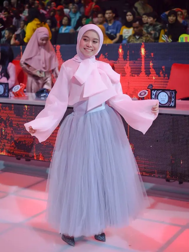 Putus dari Rizki D'Academy, Ini 7 Potret Terbaru Lesty Kejora - Hot Liputan6.com