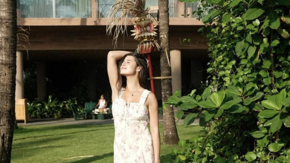 6 Outfit Kekasih Jefri Nichol Maria Theodore, Berlibur di Bali, Kenakan Summer Dress Bergaya It Girl