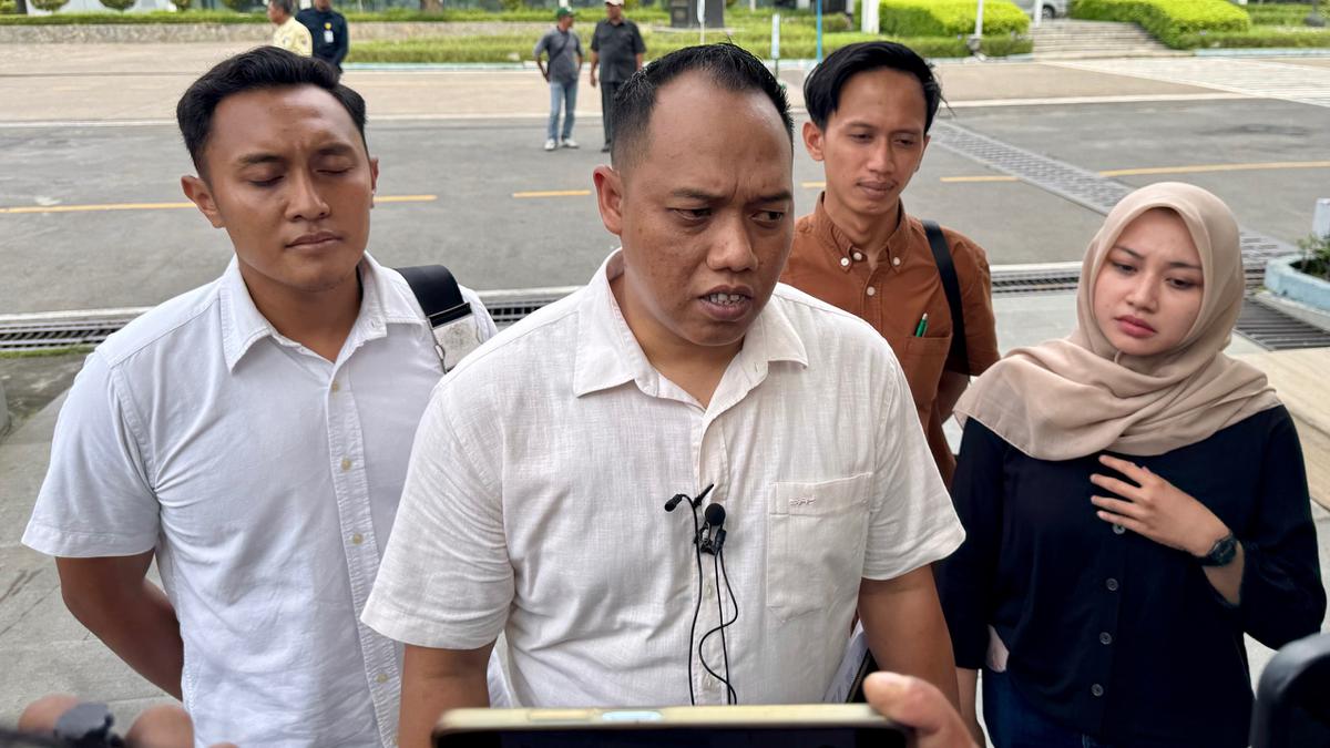 Tim Kurator Tegaskan Tak Terpengaruh Penangkapan Bos Sritex Iwan ...