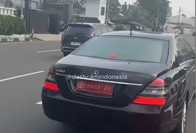 8 Rangkaian Tradisi Mitoni dalam Kehamilan Tujuh Bulan Adat Jawa - Lifestyle Fimela.com