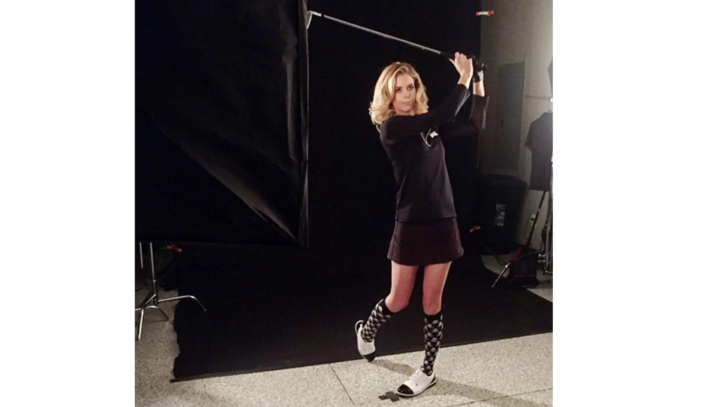 Anna Rawson, Keindahan di Padang Golf Australia - Foto Bola.com